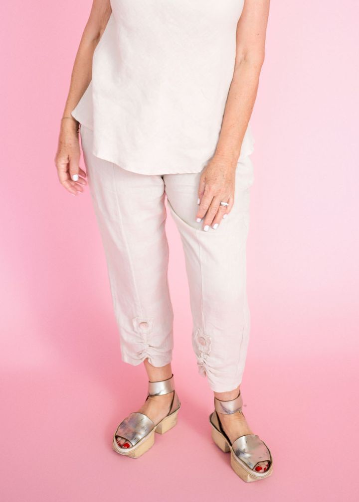 Sutti Pant | Beige – DonnaDonna.com.au